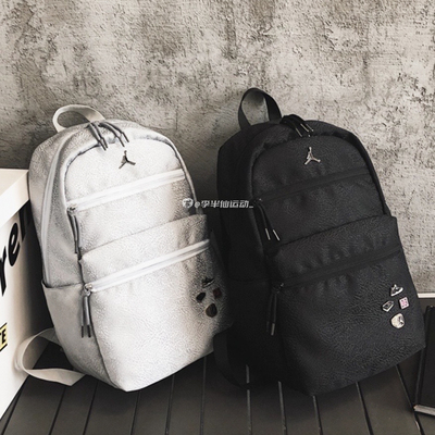 Jordan运动户外大容量爆裂纹书包