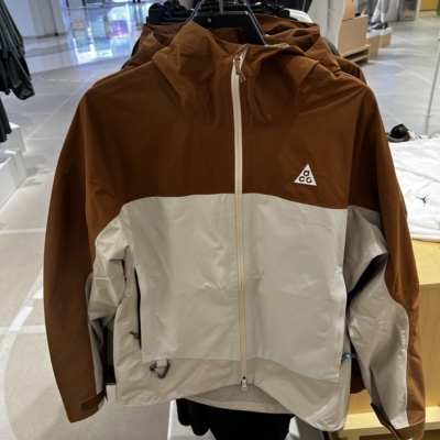 NIKE耐克硬壳外套男秋ACG户外徒步登山拒水连帽夹克HJ2688-281
