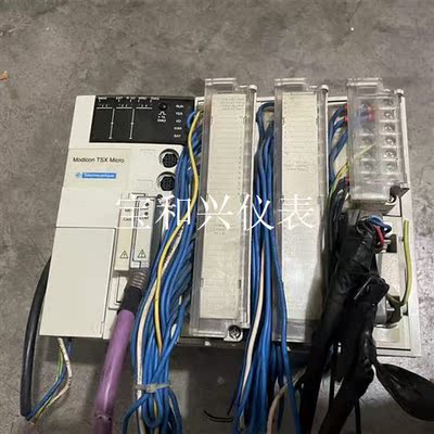 施耐德plc TSX3722001 带模块 漂亮 需要联系