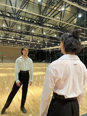 Uniquely舞服拉丁舞男生网纱翻领衬衫练习服夏季透气练功服恰恰