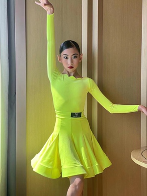 sswang拉丁舞少儿女童比赛规定服量身定制高级绒欧标专业头花