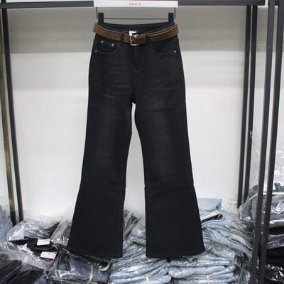 77678爆黑灰色加厚加绒弹力牛仔微喇裤2025年冬女复合绒长裤77668