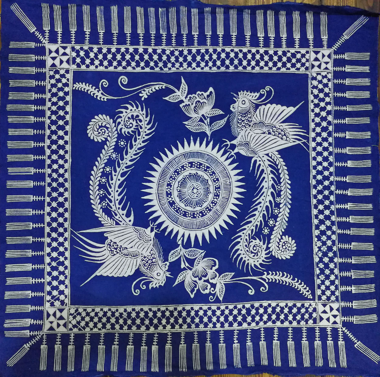 蜡染布艺丹寨蜡染衣服加工蜡染围巾加工蜡染制作特色手工艺品定制