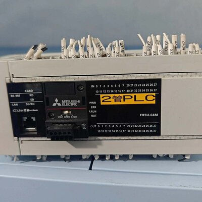议价PLC FX5U-64MT/ES主机，件，成色几乎全可维修