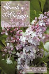 【预售】Garden Musings: Essays on Gardening and Life from