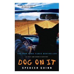 【预售】Dog on It: A Chet and Bernie Mystery