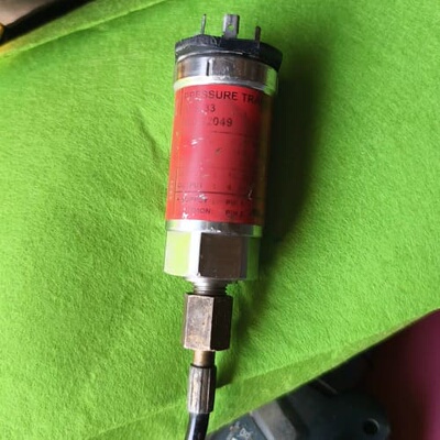 议价丹佛斯danfoss压力传感器AKS 33 060G2102可维修