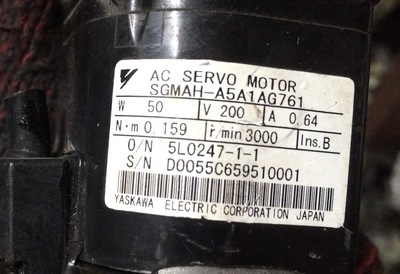SGMAH-A5A1AG761二手安川电机