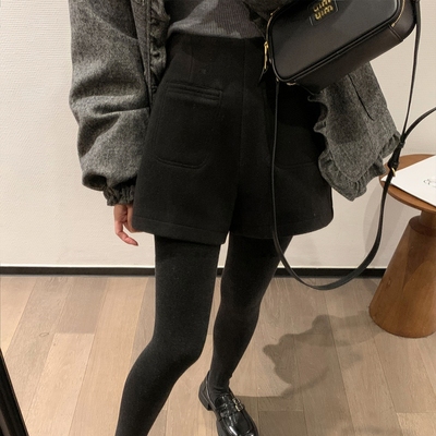 灰色毛呢短裤女大码胖mm2025秋冬季新款高腰宽松显瘦A字阔腿靴裤