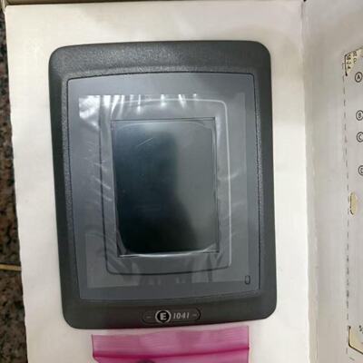北尔Beijer触摸屏E1041全新原装进口带原包装2议价