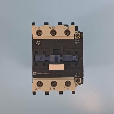 1780302TELEMECANIQUELP1D5011BD接触器全新