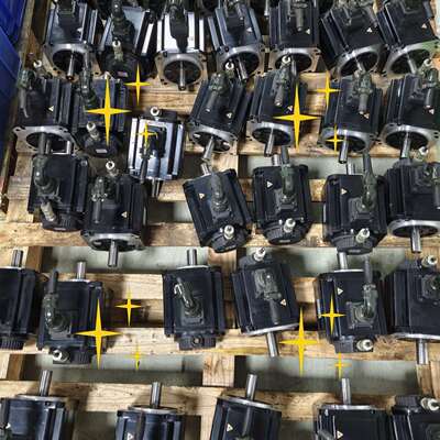 《议价商品》HCFA电机 SV-X1MH100A-N2LN，正常拆机