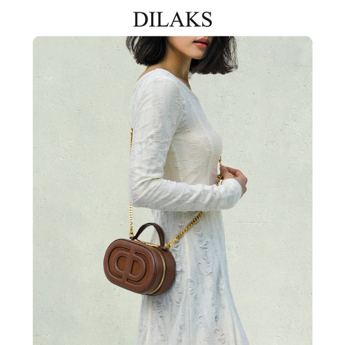 【DILAKS迪莱克丝新款2025轻奢百搭包包女真皮女包手机包斜挎包小包】选购介绍 - 轻舟网手机包推荐