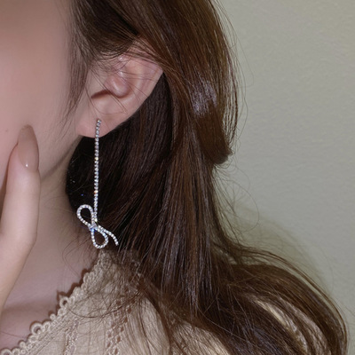 乔晶晶同款纯银蝴蝶结耳钉
