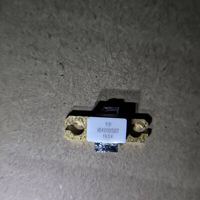 可议价YP10401050T高频管，实物拍摄，成色良好。型号清