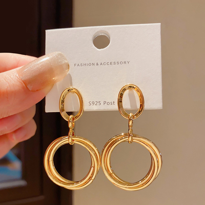 简约设计高级感几何圆环金属冷淡风金色耳环女时尚夸张耳钉女耳饰