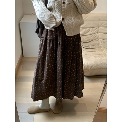 FENG甜甜_复古松紧腰碎花半身裙女宽松和秋冬新款文艺少女a字伞裙