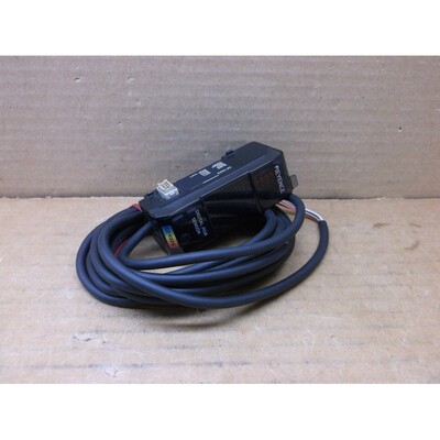 CZ-V22A Keyence Neu RGB Fotoelektrisch Sensor Schalter CZV22