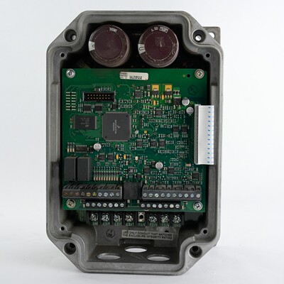 VACON X4C40020C 380/460 V 3 相变频驱动器 (VFD) - 适用于零件