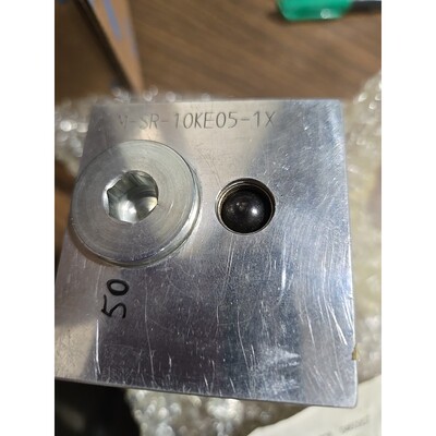 GROB CHECK VAE M-SR-10KE05-1X 全新