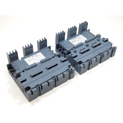 2x Siemens 3RV2917-4B E-Stand: 03 Phasen-Sammelschiene -used