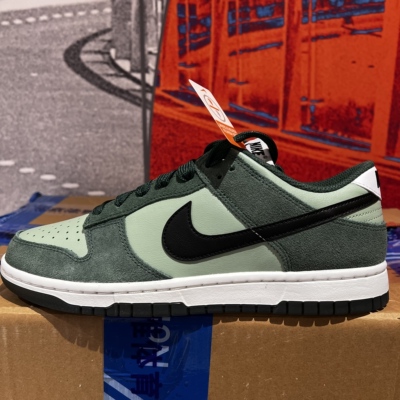 NIKE耐克DUNK LOW舒适翻毛皮复古低帮防滑运动休闲板鞋IB6399-301