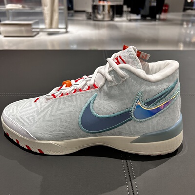 NIKE耐克男子LBJ NXXT GENISUS詹姆斯缓震防滑篮球鞋HF0711-101