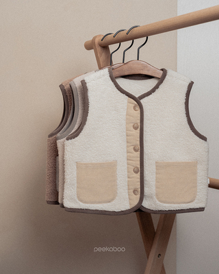 韩国进口peekaboo抓绒Somi保暖马甲撞色毛绒加厚秋冬季马夹亲子装