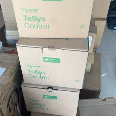 接触器，LC1G245LSEC四个，LC1G205LS