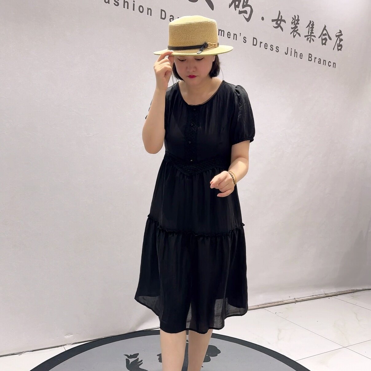 31193女权贵族夏款新品侧边拉链木耳边单层减龄连衣裙加大码女装