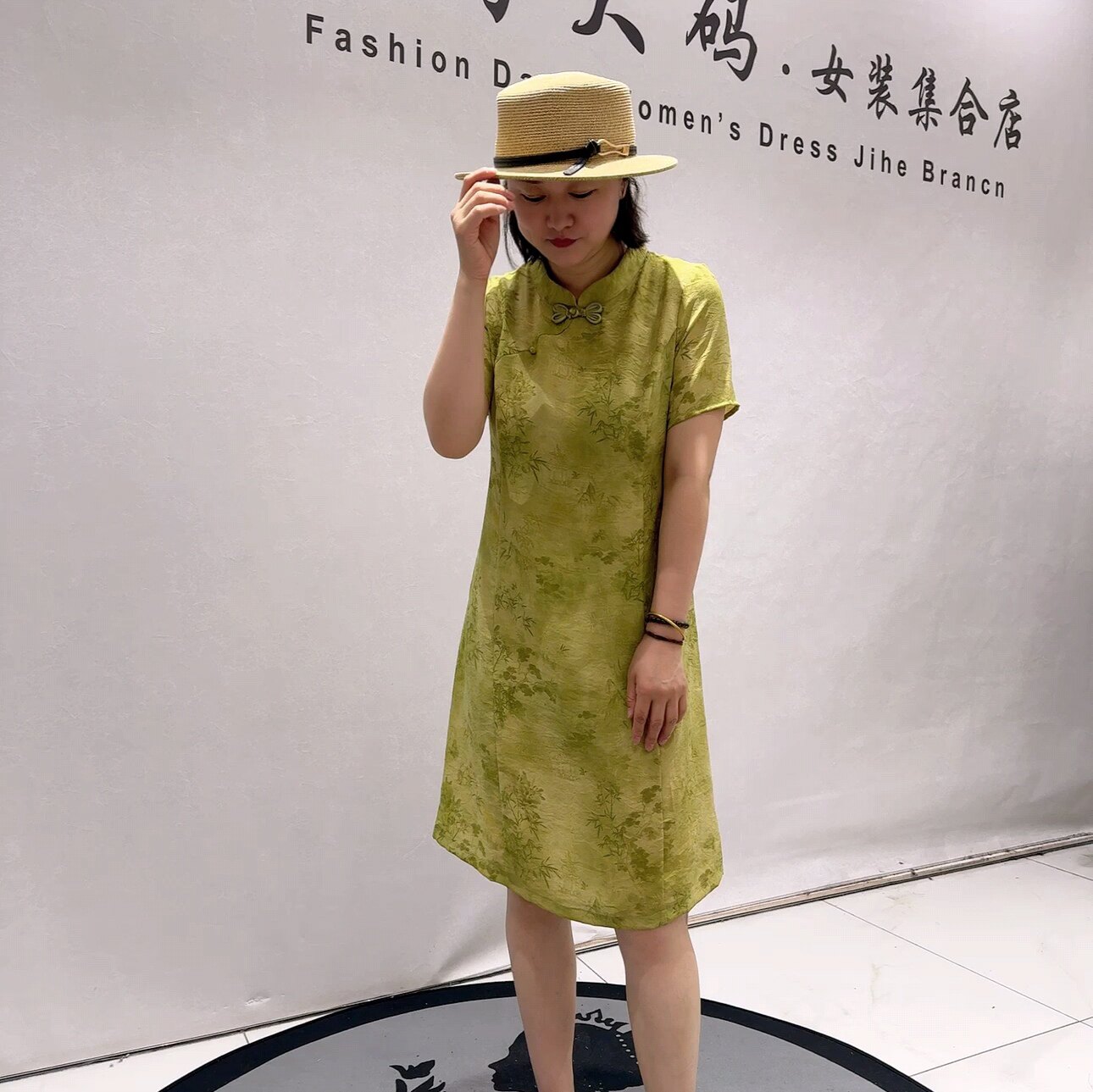 31205女权贵族夏款新品国风气质单层显瘦女人味连衣裙加大码女装