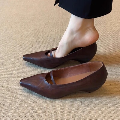 复古尖头高跟鞋气质简约细带单鞋