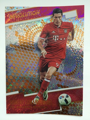 083#莱万-Lewandowski-拜仁慕尼黑-革命-Base球星卡补齐皇马