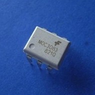 五个起直拍 MOC3022 DIP 光耦