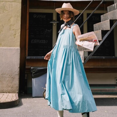 WOKERKE夏季清新两色吊带裙