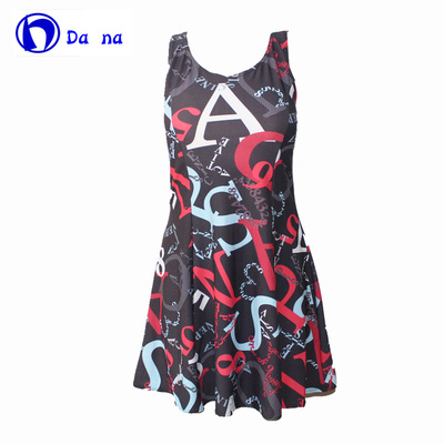 温泉修身显瘦保守中长款连体泳衣