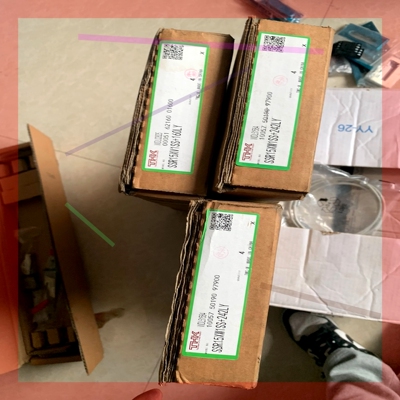 询价!THKSSR15XW1SS+242LY和THK SSR15X