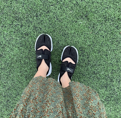 Nike/耐克Aqua Rift 忍者分趾女子休闲潮流运动跑步鞋CW7164-001