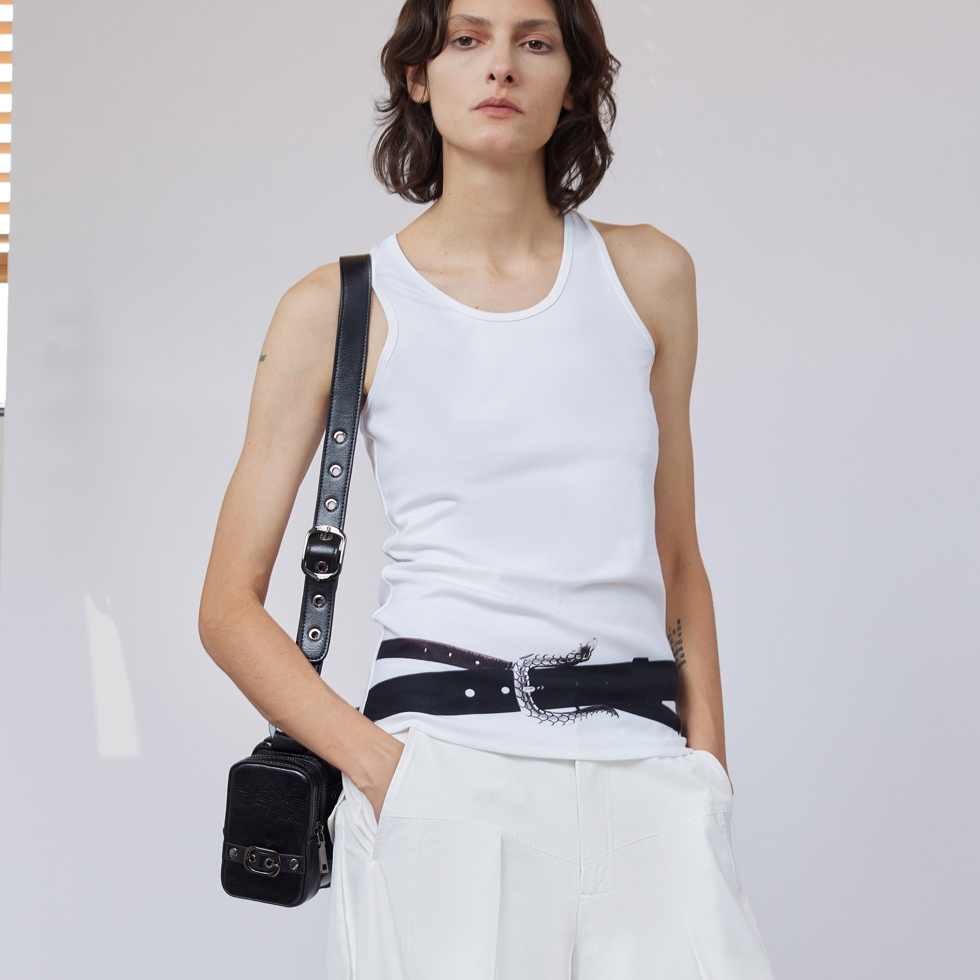 明天藝術家TOMORE ARTIST 23SS皮带印花工字吊带背心女内搭夏_虎窝淘