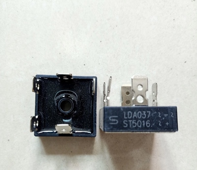 进口全新ST5016 50A1600V 体积28MM*28MM 5脚三相整流桥 现货