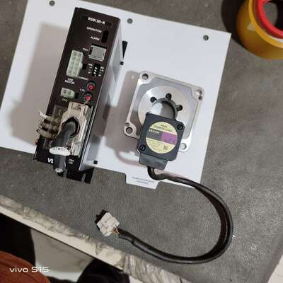 拆机件DGM85R-ASAA和ASD13A-A一套便宜出售了