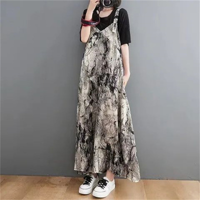 松裙裤遮肉显瘦减龄阔腿连体裤