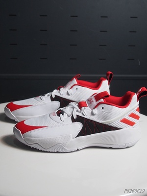 利拉德场下版篮球训练鞋耐磨防滑