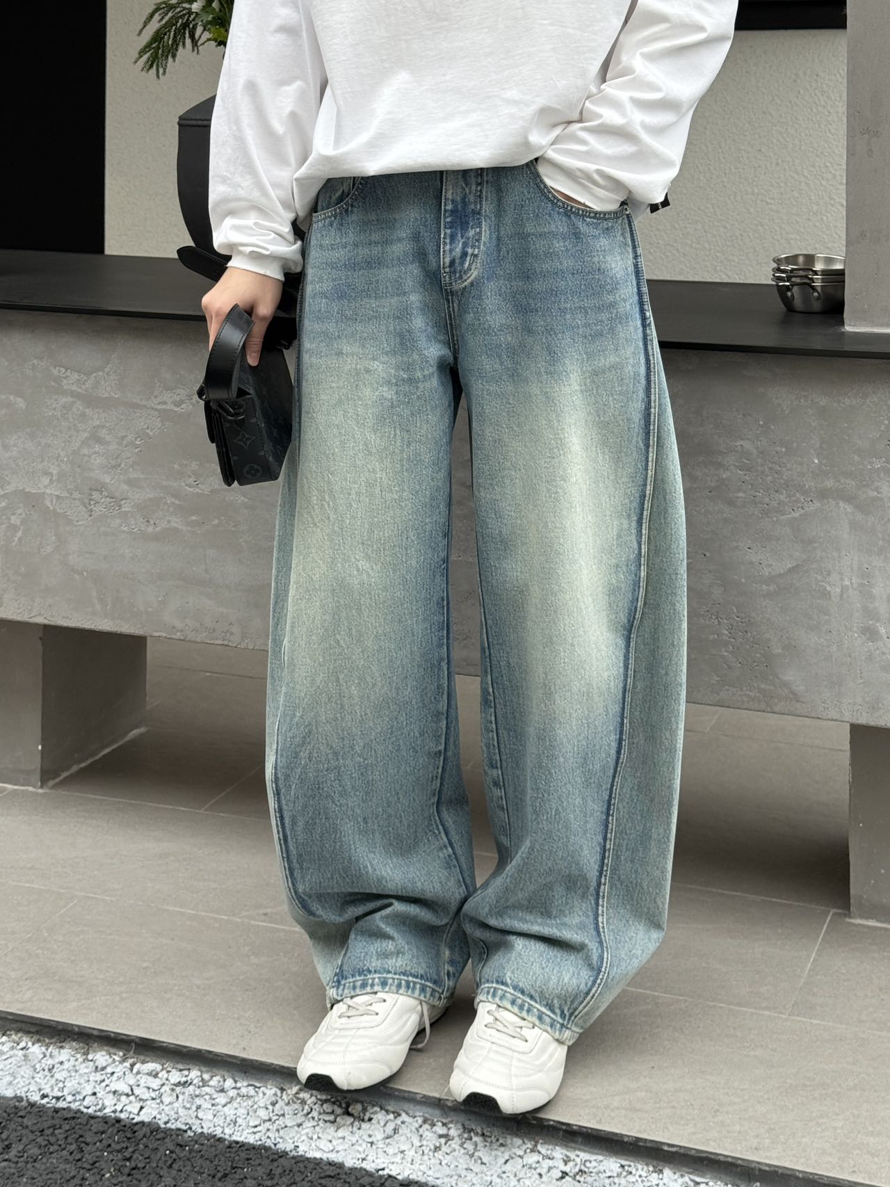 美式复古渐变色阔腿牛仔裤男2026夏季超火弯刀直筒松弛风大脚裤子