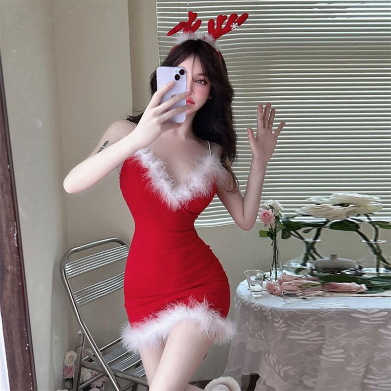 网红少女性感真毛拼接吊带包臀连衣裙紧身圣诞宝贝V领短裙