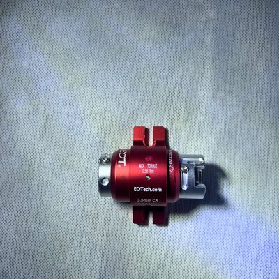 议价美国赛诺龙EOT法拉第隔离器 Electro-Optics，议价