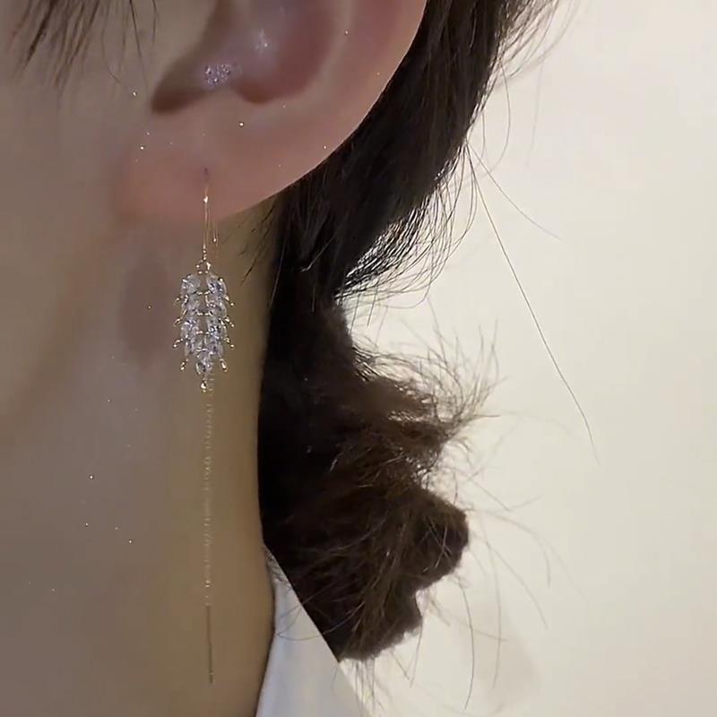 金枝玉叶流苏防丢耳线轻奢高级感爆款耳环女夏名媛气质显脸瘦耳饰