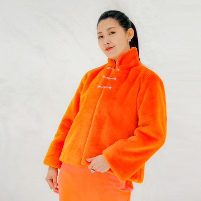 fiu购26过年穿搭发热环保皮草桔色新中式短袄女 港式丝绒旗袍套装