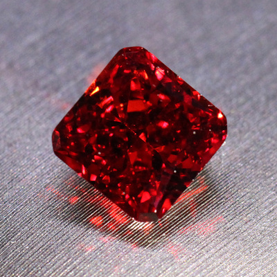 雷迪恩冰花切面石榴石帕德玛
