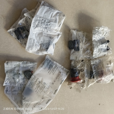 蘑菇头ZB5-AS54C/按钮底座ZB5-AZ101C/ZB5-AZ102C/触点ZBEE-102C